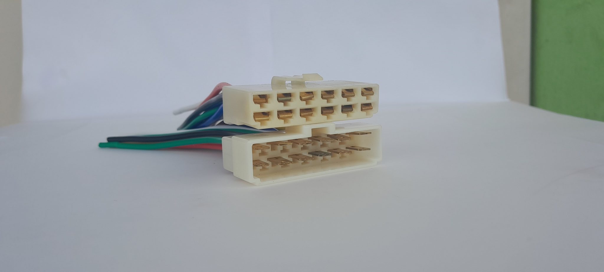Conector multiuso macho y hembra 12 vias – Sitio Import
